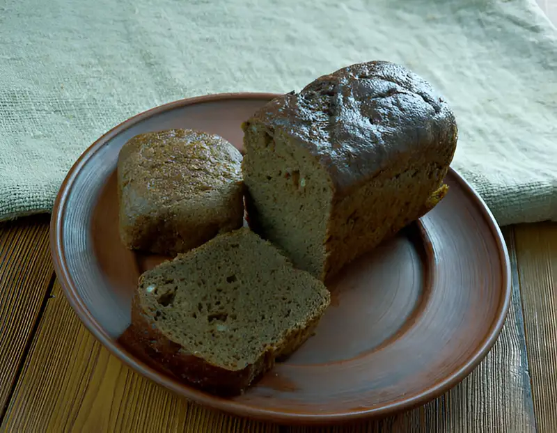Squaw Bread Recipe (Soft, Slightly Sweet & Hearty)